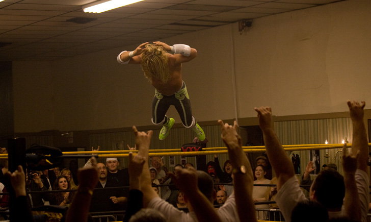 PWTorch.com - Other News: Mickey Rourke's hardcore training regiment ...